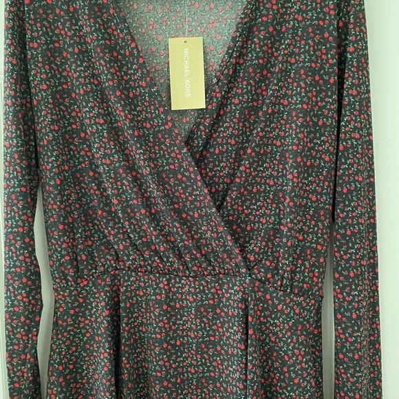 Michael Kors | Tops | Michael Kors Rosebud Longsleeved Top | Poshmark